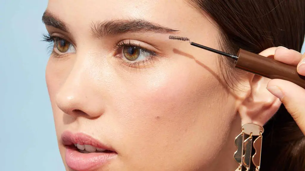 How to Get Thicker Eyebrows Instantly: 5 Quick Tricks for Fuller Brows